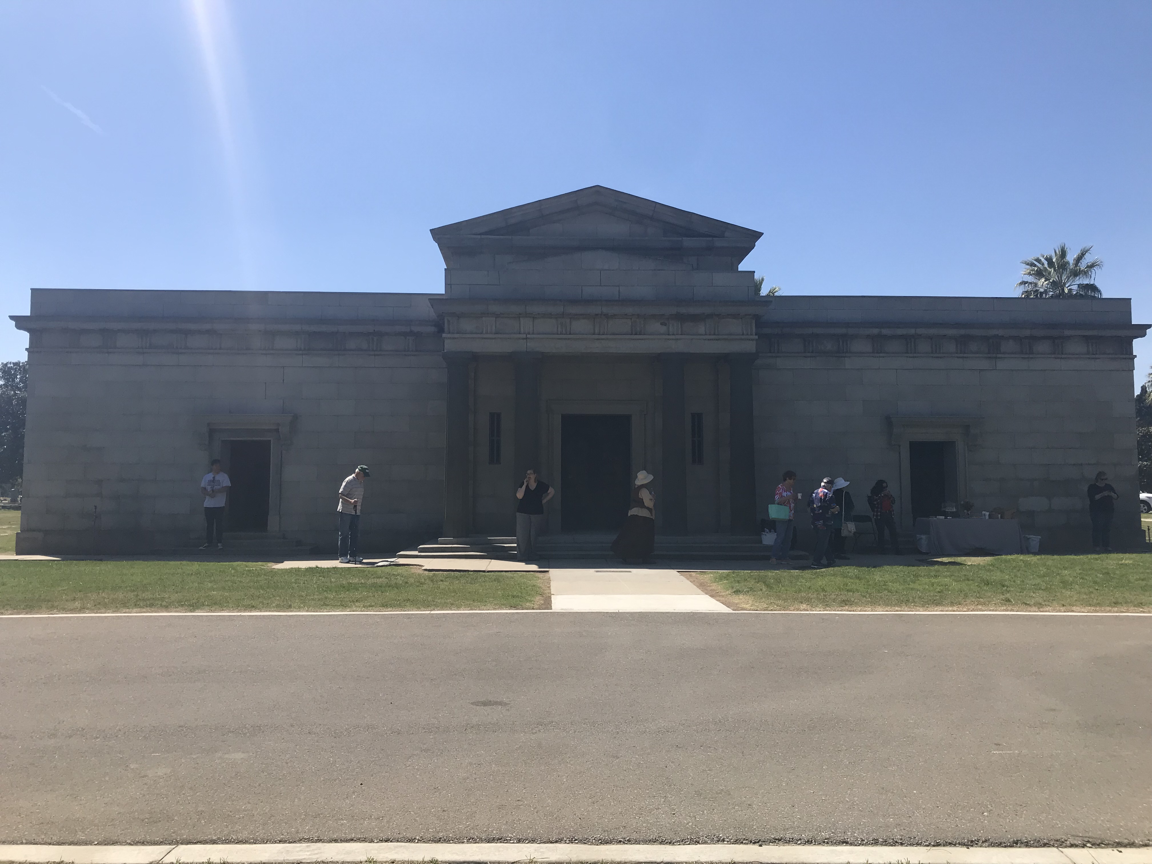 Cemetery Tour provides insight into Fresno's past - FresYes!