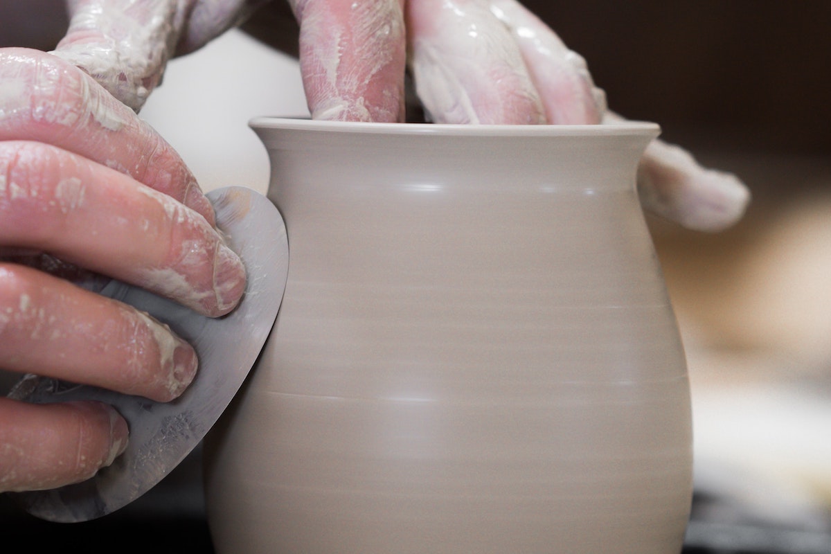 Kin + Clay: Local Potter Continues Father's Legacy - FresYes!